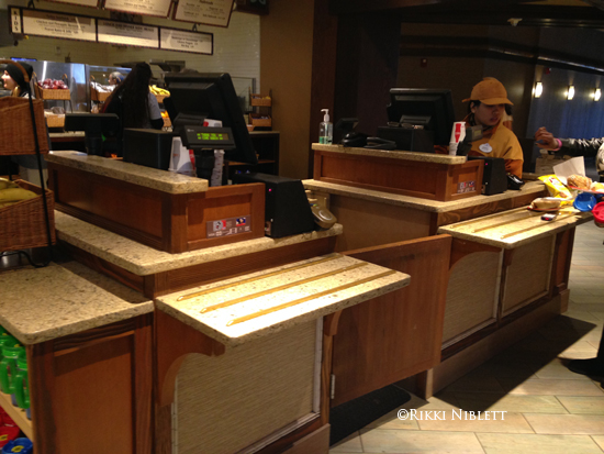 Foodie Friday: A Stop at Captain Cook's at Disney's Polynesian Village ...