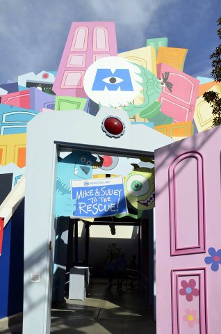 Great Details in the Monsters, Inc. Queue