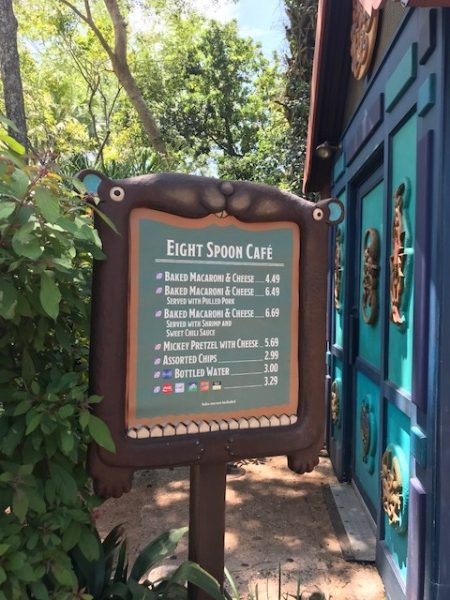 Eight Spoon Cafe: A Dining Review