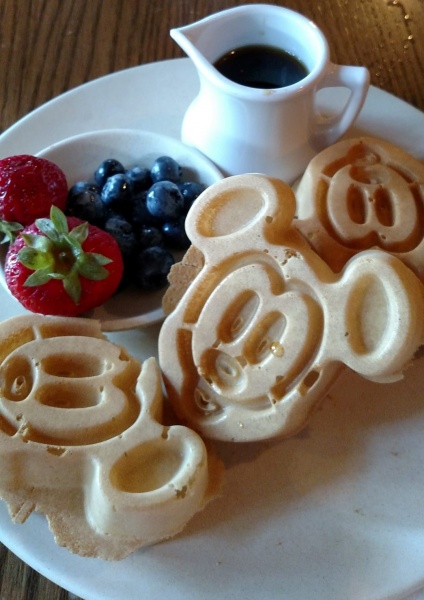 Walt Disney World Character Dining Update