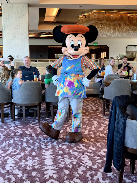 Character Dining at Walt Disney World Restaurants